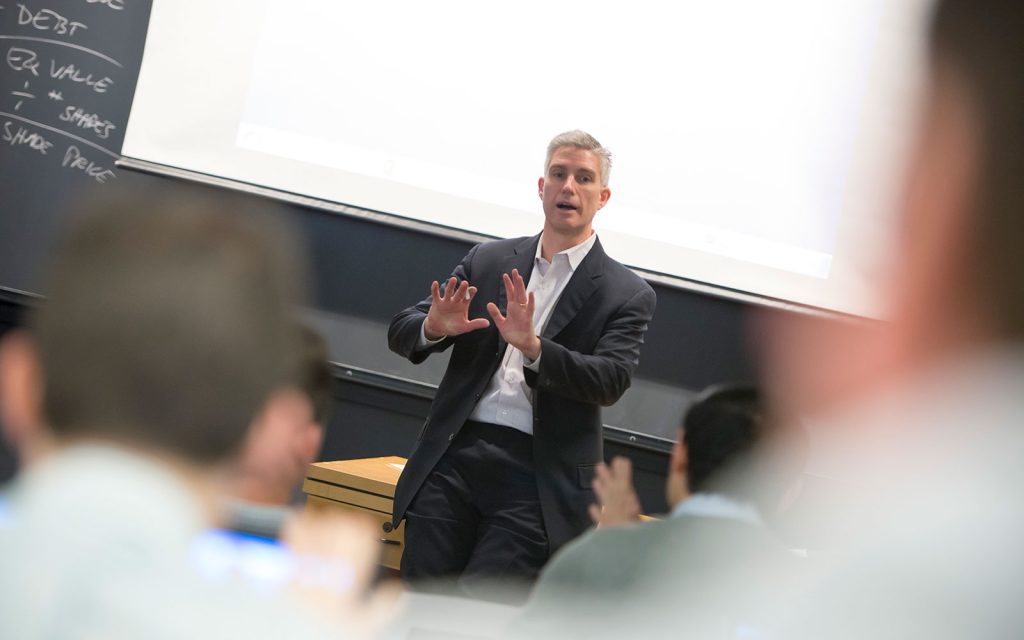 Management & Entrepreneurship Department | UConn School of Business